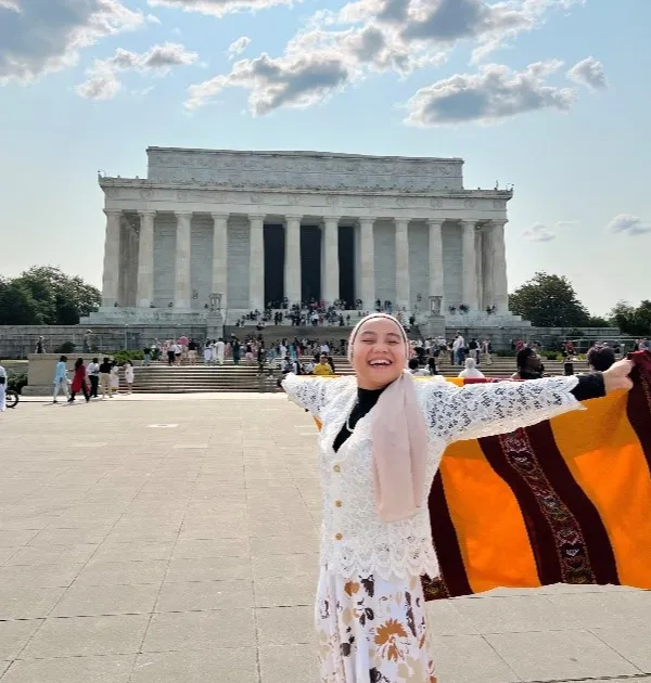 How Do Our Students Get Here? - AFS-USA