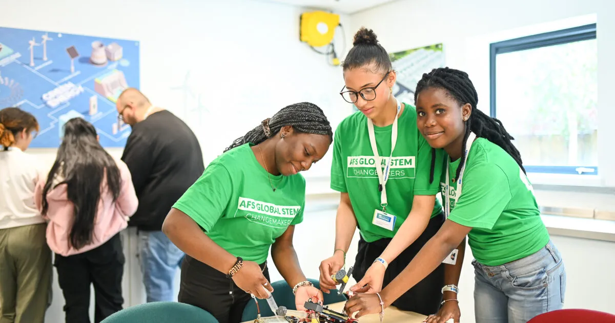 AFS Alumni: Join Our Global Community | AFS Intercultural Programs